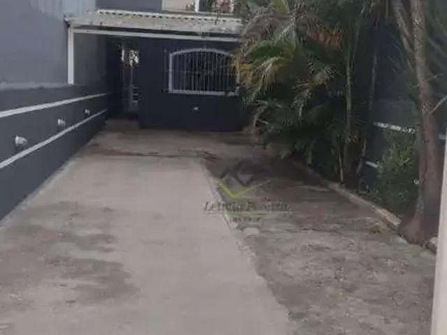Casa / Sobrado para Venda em Guarulhos/SP Vila Nova Bonsucesso 4 Quartos