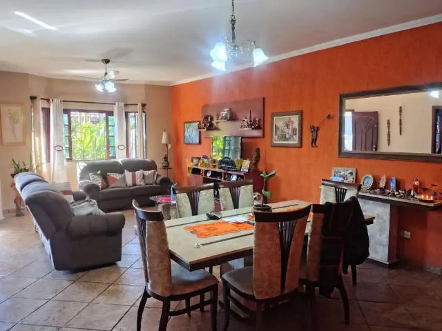 Casa / Sobrado para Venda em Guarulhos/SP Vila Nova Bonsucesso 3 Quartos