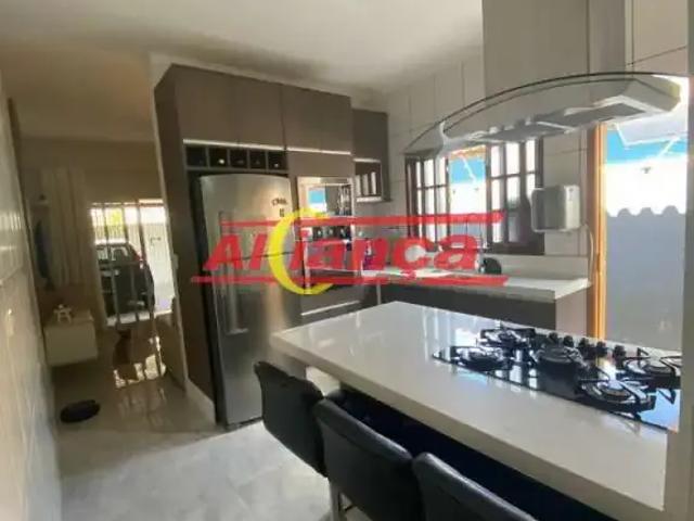 Casa / Sobrado para Venda em Guarulhos/SP Vila Nova Bonsucesso 3 Quartos