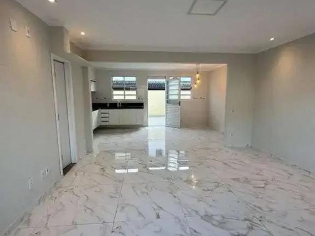 Casa / Sobrado para Venda em Guarulhos/SP Vila Nova Bonsucesso 3 Quartos