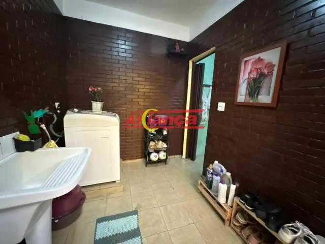 Casa / Sobrado para Venda em Guarulhos/SP Vila Adelaide Perella 2 Quartos