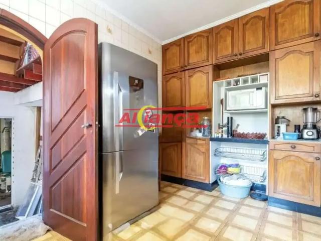 Casa / Sobrado para Venda em Guarulhos/SP Vila Fátima 5 Quartos