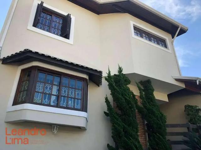 Casa / Sobrado para Venda em Guarulhos/SP Vila Galvão 4 Quartos