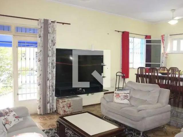 Casa / Sobrado para Venda em Guarulhos/SP Vila Galvão 4 Quartos