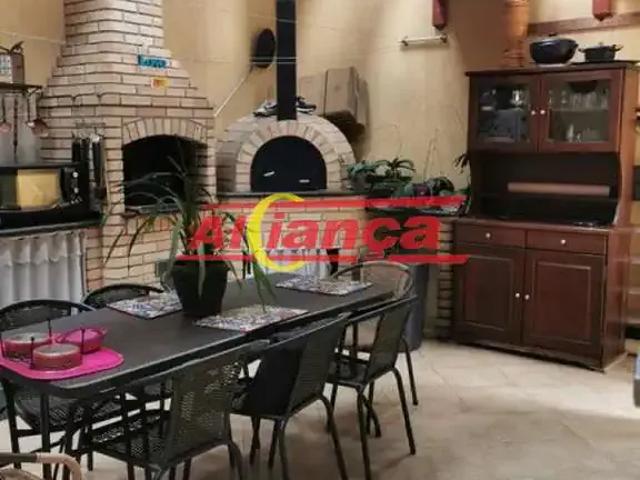 Casa / Sobrado para Venda em Guarulhos/SP Vila Galvão 4 Quartos