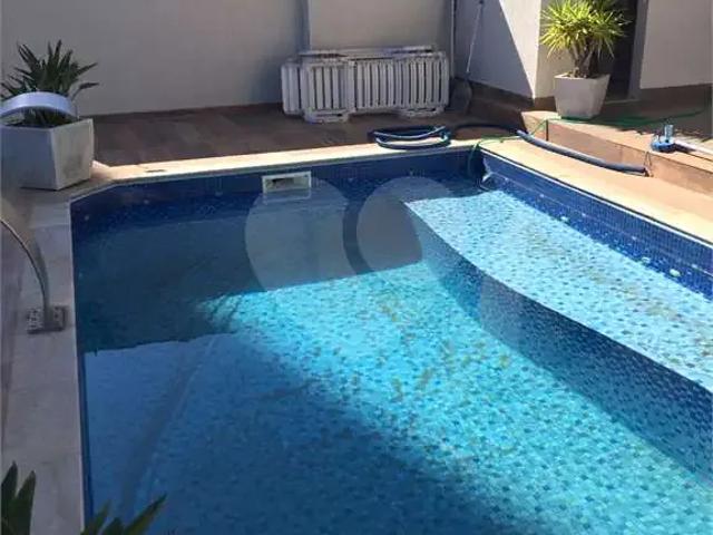 Casa / Sobrado para Venda em Guarulhos/SP Vila Galvão 4 Quartos