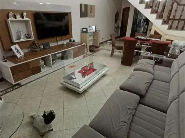 Casa / Sobrado para Venda em Guarulhos/SP Vila Galvão 4 Quartos