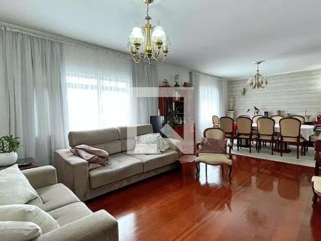 Casa / Sobrado para Venda em Guarulhos/SP Vila Galvão 4 Quartos