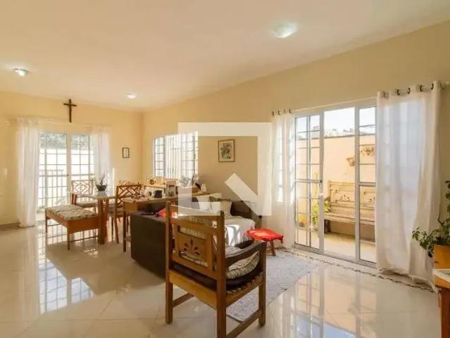 Casa / Sobrado para Venda em Guarulhos/SP Vila Galvão 5 Quartos