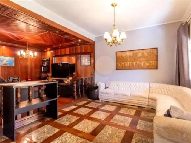 Casa / Sobrado para Venda em Guarulhos/SP Vila Galvão 5 Quartos