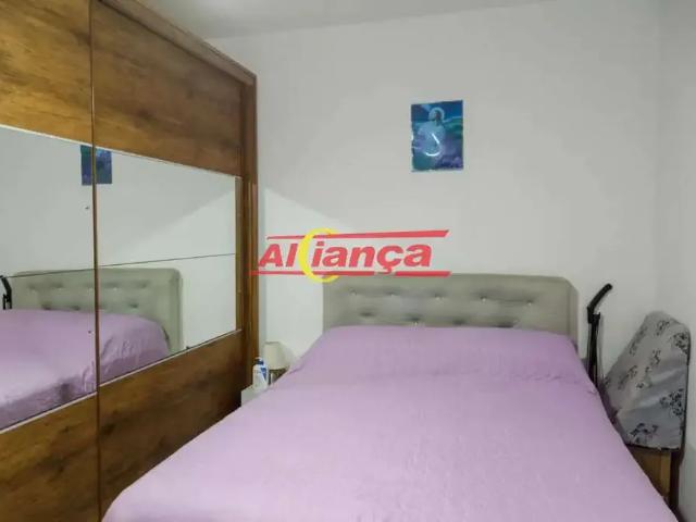Casa / Sobrado para Venda em Guarulhos/SP Vila Galvão 2 Quartos
