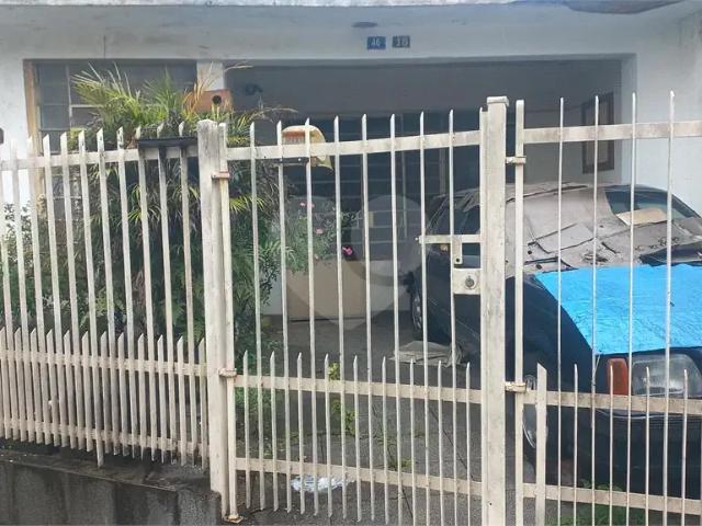 Casa / Sobrado para Venda em Guarulhos/SP Vila Galvão 2 Quartos