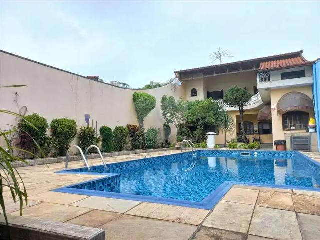 Casa / Sobrado para Venda em Guarulhos/SP Vila Galvão 3 Quartos