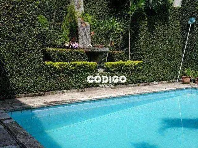 Casa / Sobrado para Venda em Guarulhos/SP Vila Galvão 3 Quartos