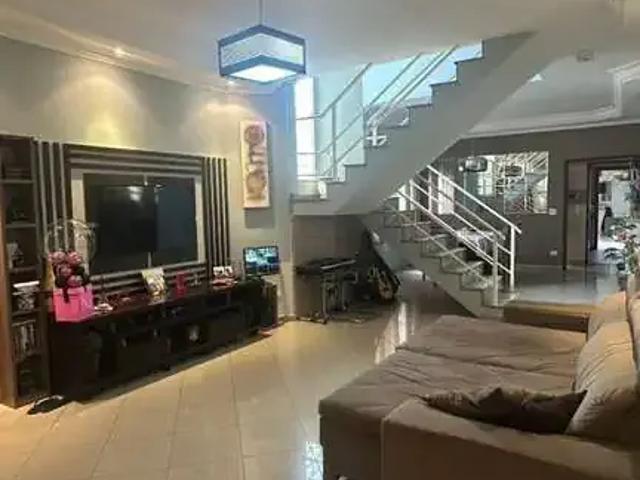 Casa / Sobrado para Venda em Guarulhos/SP Vila Galvão 3 Quartos