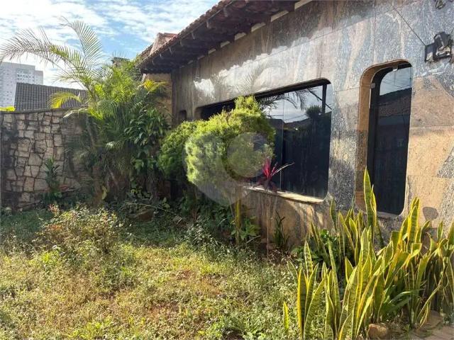 Casa / Sobrado para Venda em Guarulhos/SP Vila Galvão 3 Quartos