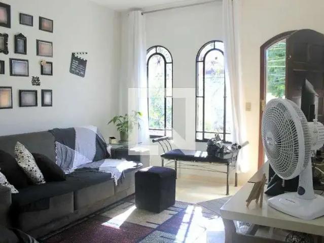 Casa / Sobrado para Venda em Guarulhos/SP Vila Galvão 3 Quartos