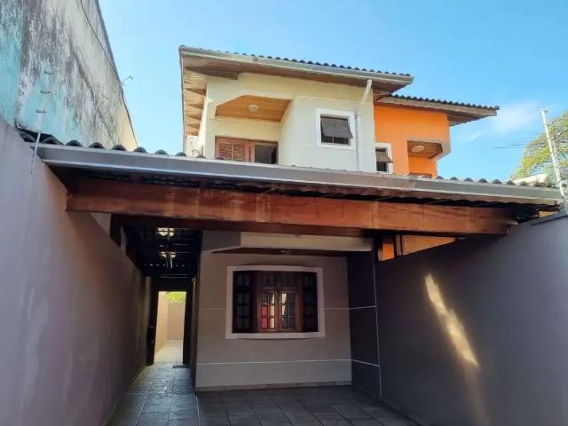 Casa / Sobrado para Venda em Guarulhos/SP Vila Galvão 3 Quartos