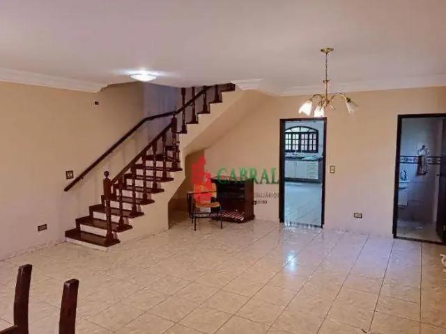 Casa / Sobrado para Venda em Guarulhos/SP Vila Galvão 3 Quartos