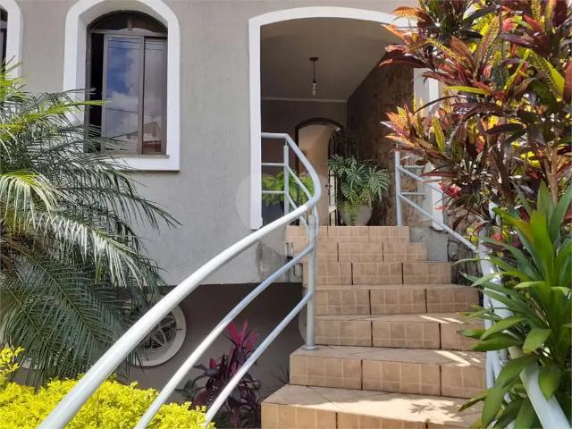 Casa / Sobrado para Venda em Guarulhos/SP Vila Galvão 3 Quartos