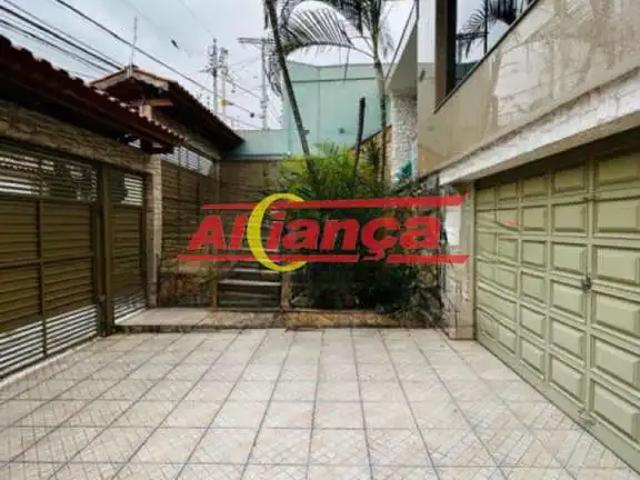 Casa / Sobrado para Venda em Guarulhos/SP Vila Galvão 3 Quartos