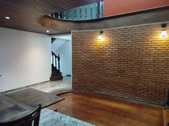 Casa / Sobrado para Venda em Guarulhos/SP Vila Galvão 3 Quartos