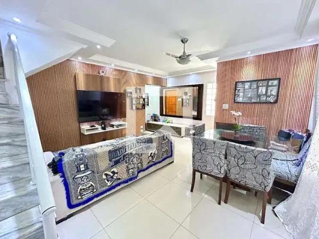 Casa / Sobrado para Venda em Guarulhos/SP Vila Galvão 3 Quartos