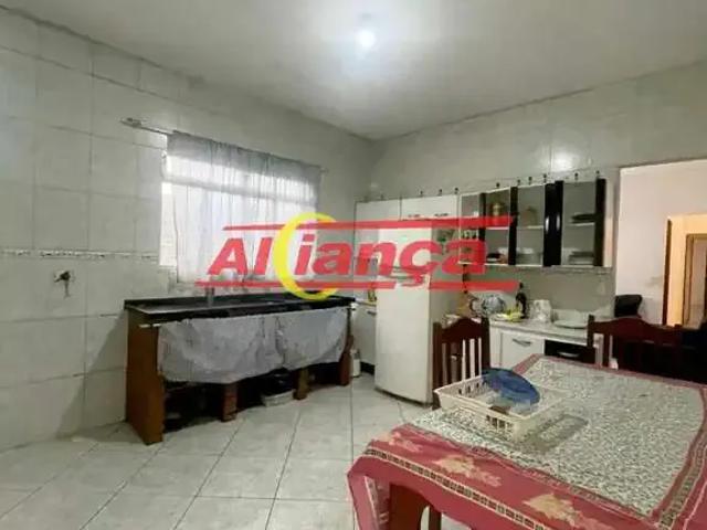 Casa / Sobrado para Venda em Guarulhos/SP Vila Itapoan 2 Quartos