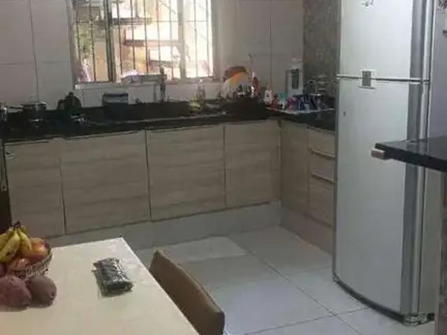 Casa / Sobrado para Venda em Guarulhos/SP Vila Zamataro 4 Quartos