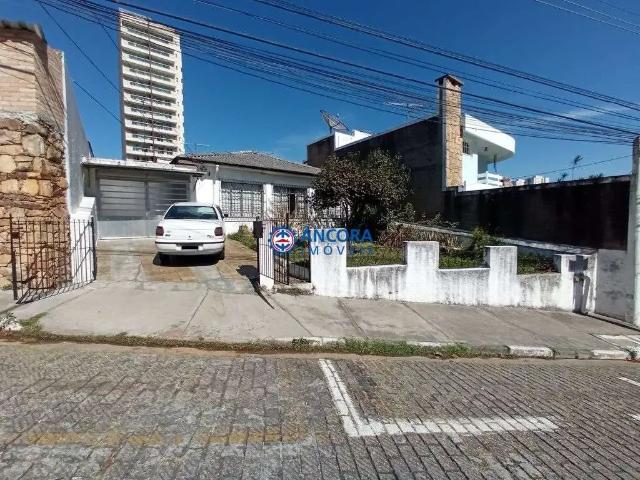 Casa / Sobrado para Venda em Guarulhos/SP Centro 2 Quartos