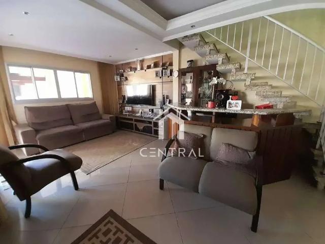 Casa / Sobrado para Venda em Guarulhos/SP Cocaia 3 Quartos