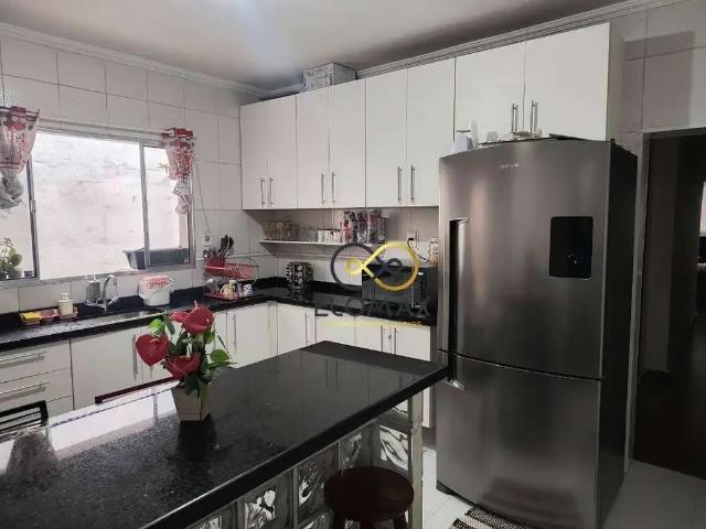 Casa / Sobrado para Venda em Guarulhos/SP Cocaia 3 Quartos