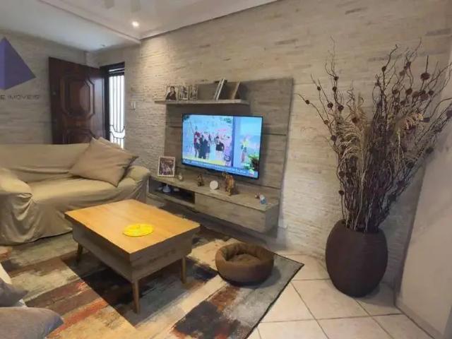 Casa / Sobrado para Venda em Guarulhos/SP Jardim City 4 Quartos