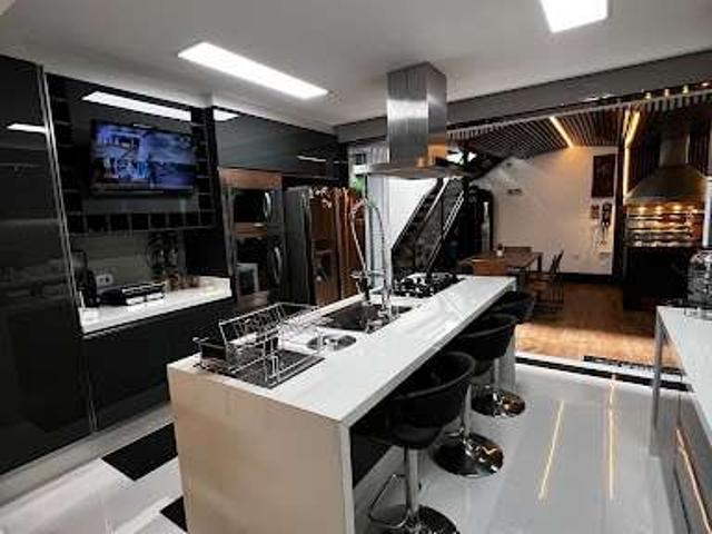 Casa / Sobrado para Venda em Guarulhos/SP Jardim City 4 Quartos