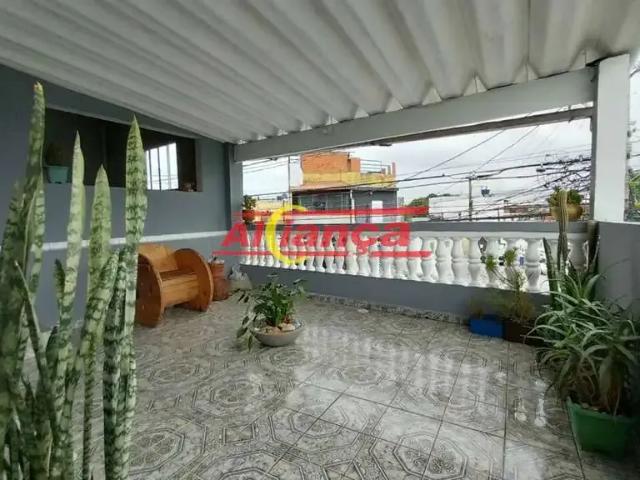 Casa / Sobrado para Venda em Guarulhos/SP Jardim Cumbica 6 Quartos