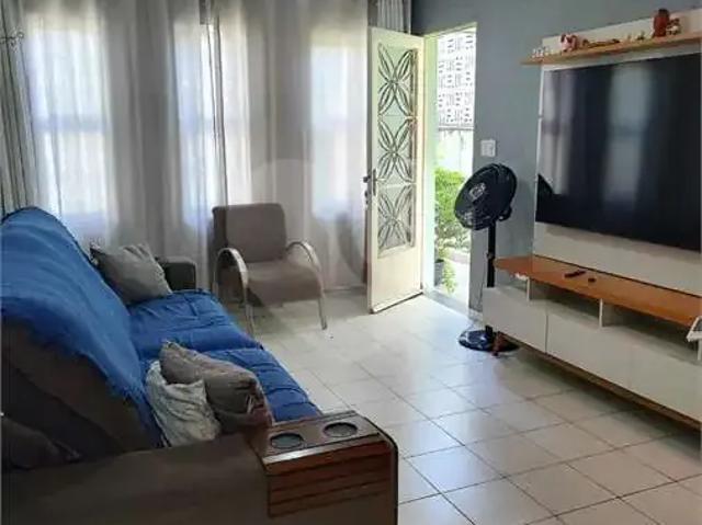 Casa / Sobrado para Venda em Guarulhos/SP Jardim Cumbica 3 Quartos