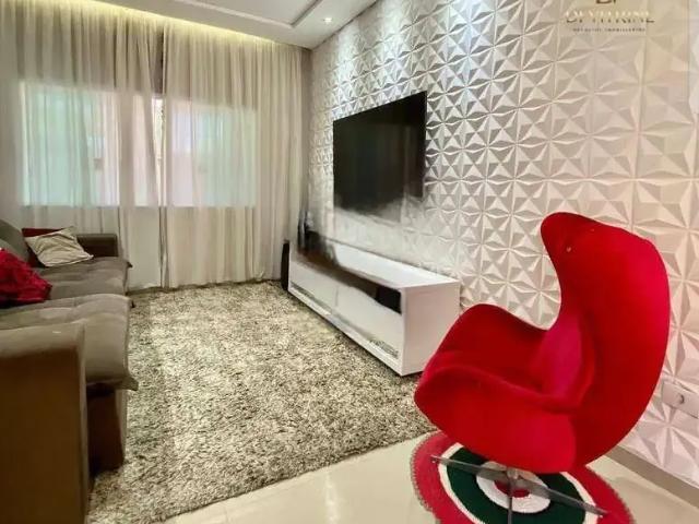 Casa / Sobrado para Venda em Guarulhos/SP Jardim Adriana 4 Quartos