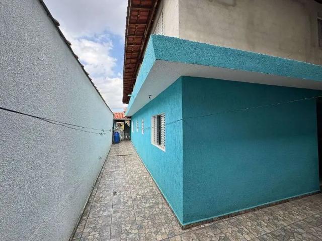 Casa / Sobrado para Venda em Guarulhos/SP Jardim Adriana 4 Quartos