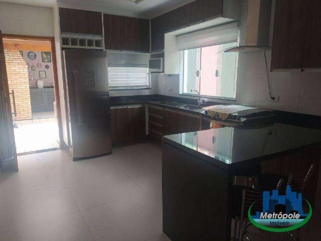 Casa / Sobrado para Venda em Guarulhos/SP Jardim Adriana 4 Quartos