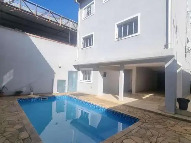 Casa / Sobrado para Venda em Guarulhos/SP Jardim Adriana 5 Quartos