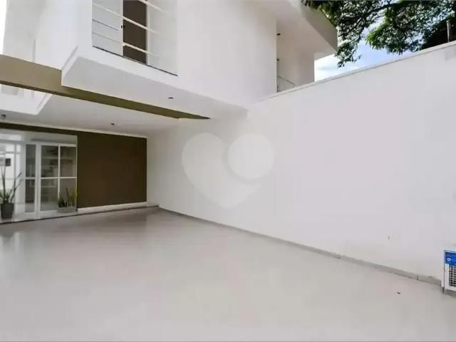 Casa / Sobrado para Venda em Guarulhos/SP Jardim Adriana 3 Quartos
