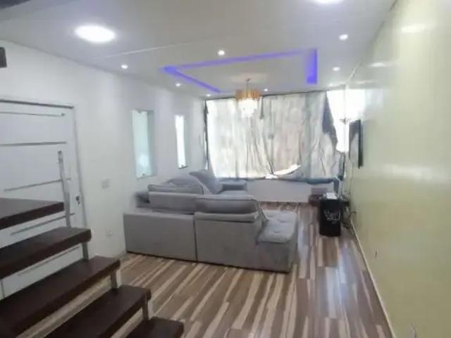 Casa / Sobrado para Venda em Guarulhos/SP Jardim Adriana 3 Quartos