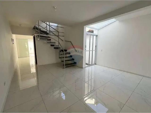 Casa / Sobrado para Venda em Guarulhos/SP Jardim Adriana 3 Quartos