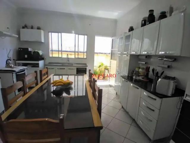 Casa / Sobrado para Venda em Guarulhos/SP Jardim Aida 3 Quartos