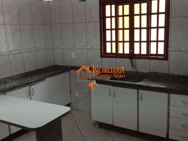 Casa / Sobrado para Venda em Guarulhos/SP Jardim Almeida Prado 6 Quartos