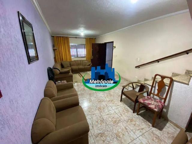 Casa / Sobrado para Venda em Guarulhos/SP Jardim Almeida Prado 3 Quartos