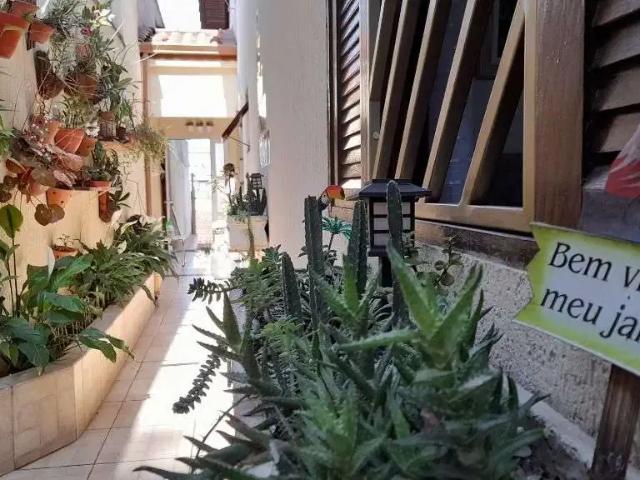 Casa / Sobrado para Venda em Guarulhos/SP Jardim Artidoro 4 Quartos