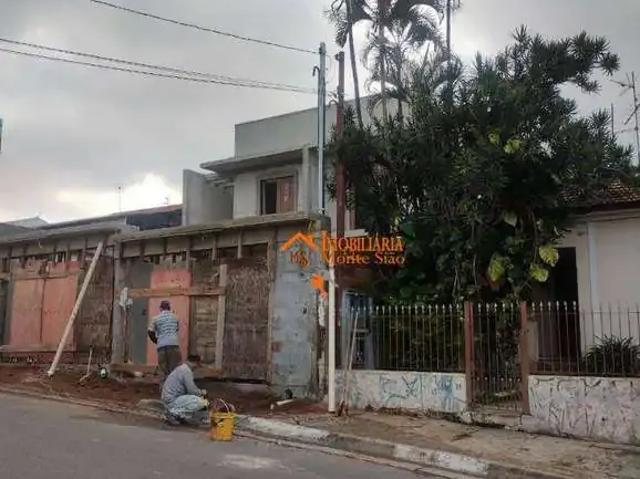 Casa / Sobrado para Venda em Guarulhos/SP Jardim Bom Clima 3 Quartos