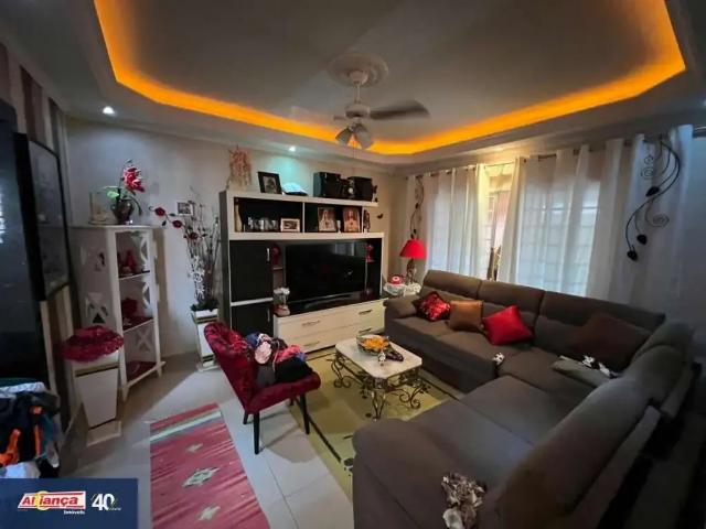 Casa / Sobrado para Venda em Guarulhos/SP Jardim Dourado 3 Quartos