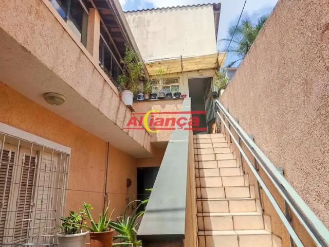 Casa / Sobrado para Venda em Guarulhos/SP Jardim Dourado 3 Quartos